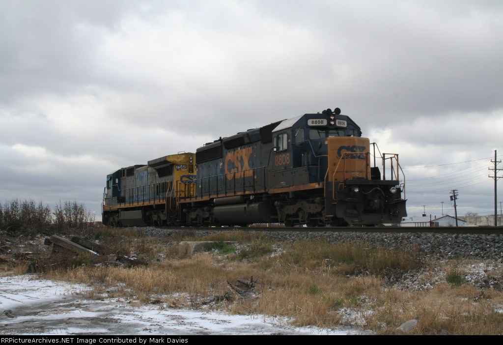 CSX 8808 + 7548